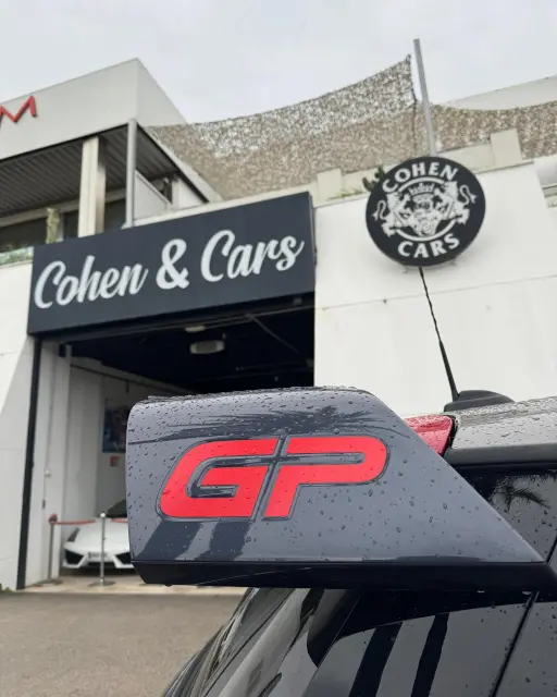 Discover more about us - Cohen & Cars