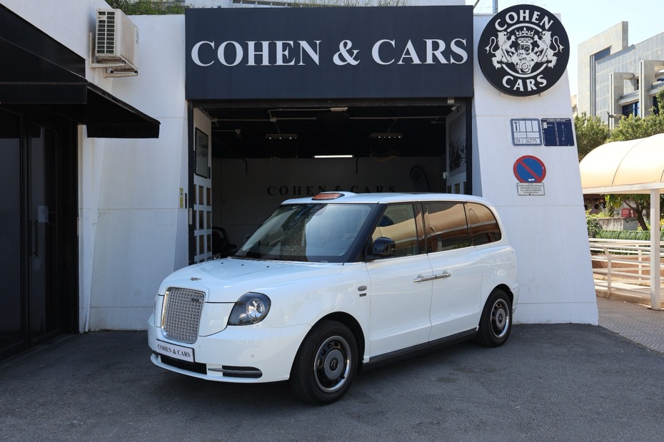 LEVC TX SUTTON VIP CLASS *VAT DEDUCTIBLE* - Cohen & Cars