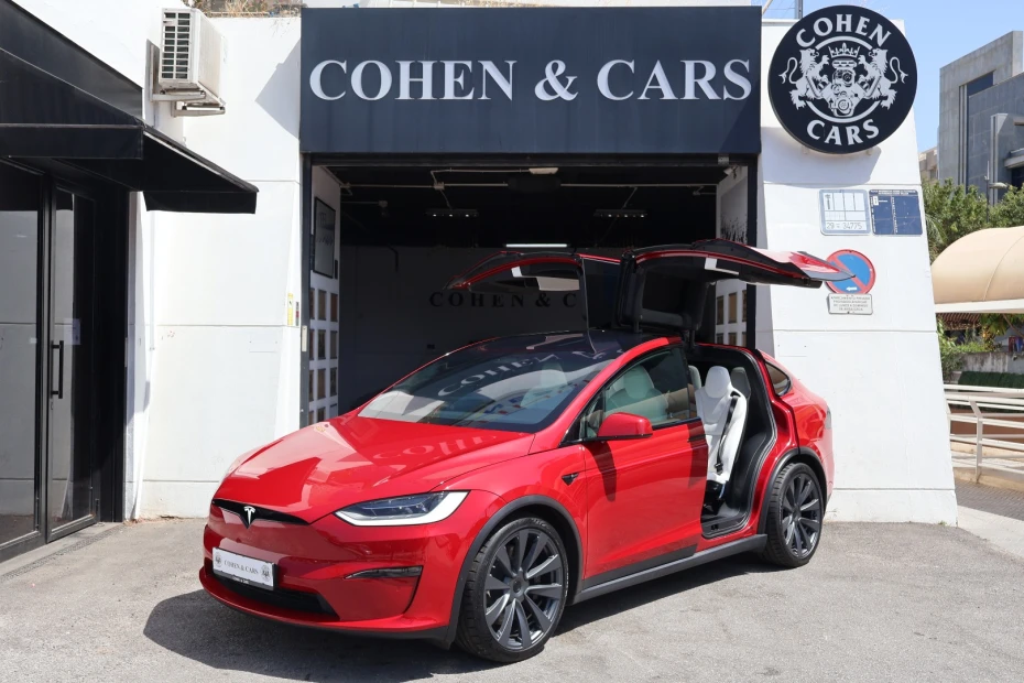 TESLA MODEL X "PLAID" - 6 SEATS - 1020 CV - Cohen & Cars