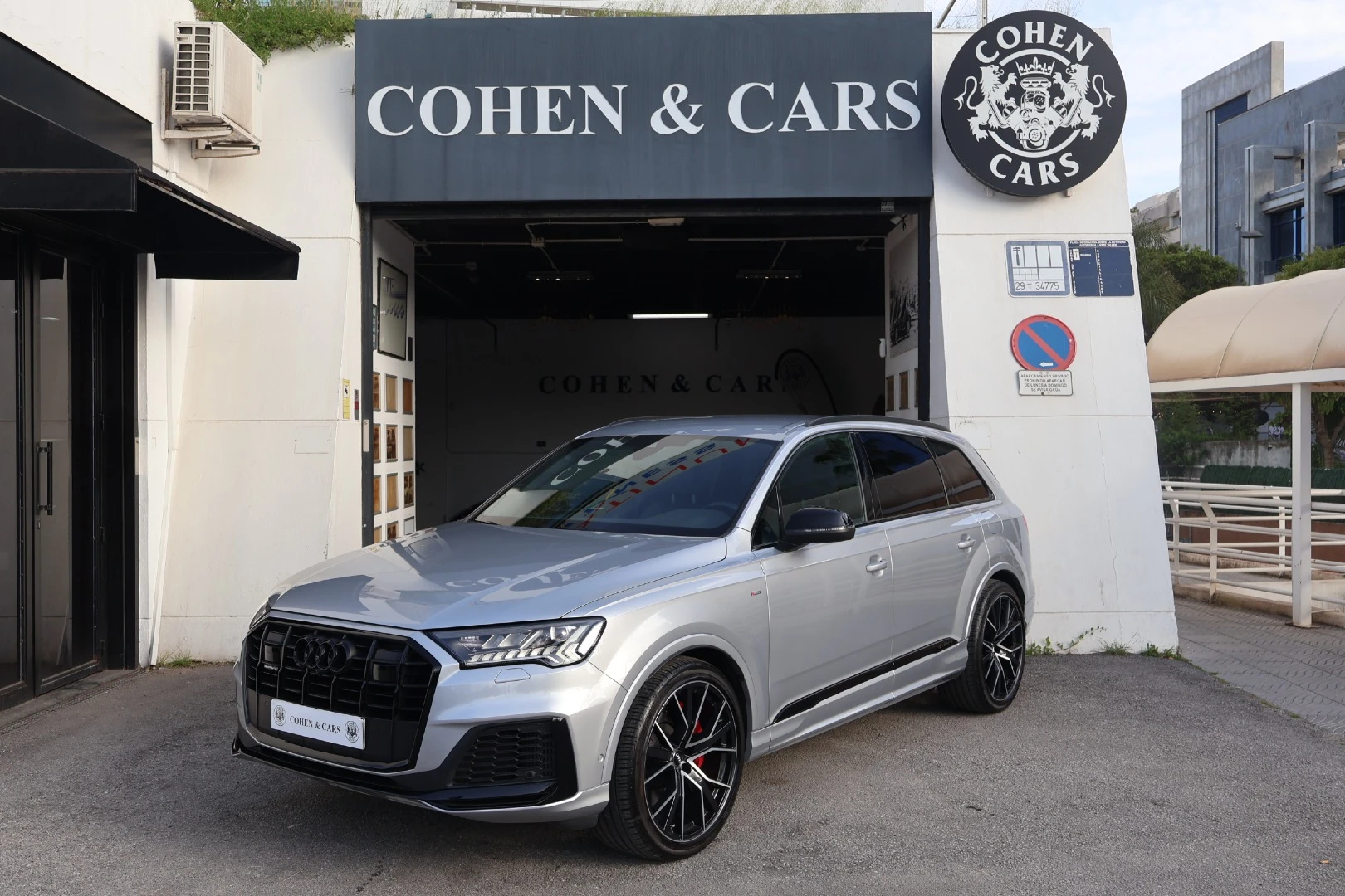 Audi Q7 60 TFSI 3.0 Petrol PHEV 466hp Auto *Swedish Registered* - Cohen & Cars