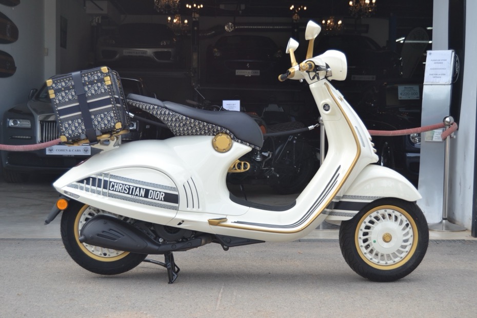 *SOLD* Piaggio VESPA 946 CHRISTIAN DIOR 125cc *LIMITED EDITION* *ES ...