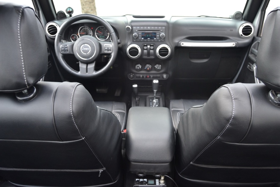Jeep Wrangler (JK) Rubicon 2.8 Diesel Auto 200hp - Cohen & Cars