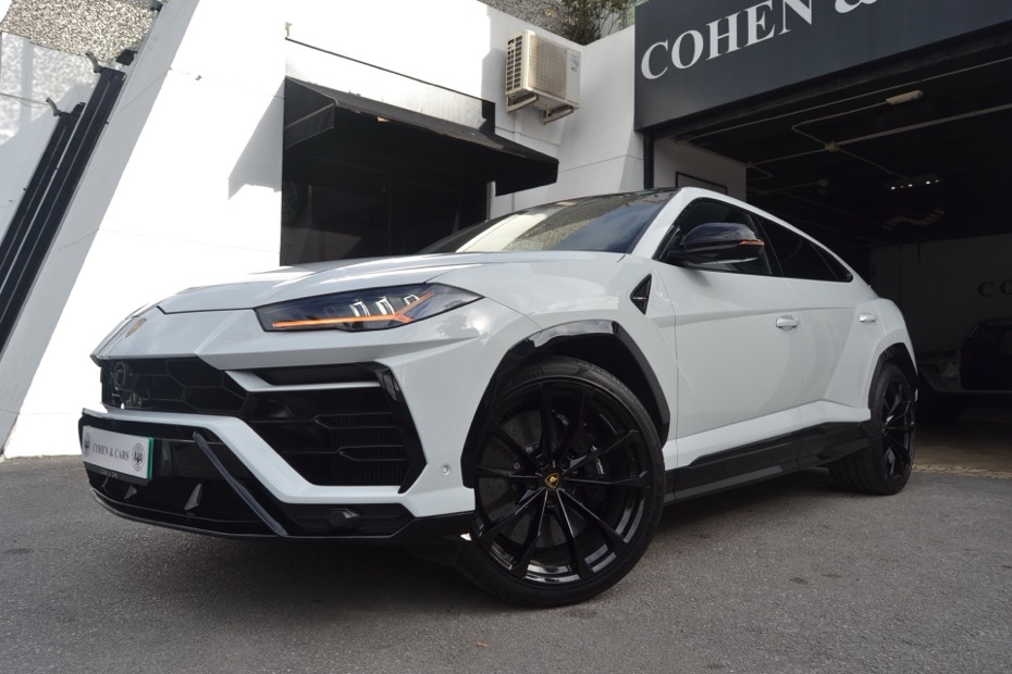 LAMBORGHINI URUS 4.0 V8 650HP AUTO *DE PLATES* - Cohen & Cars